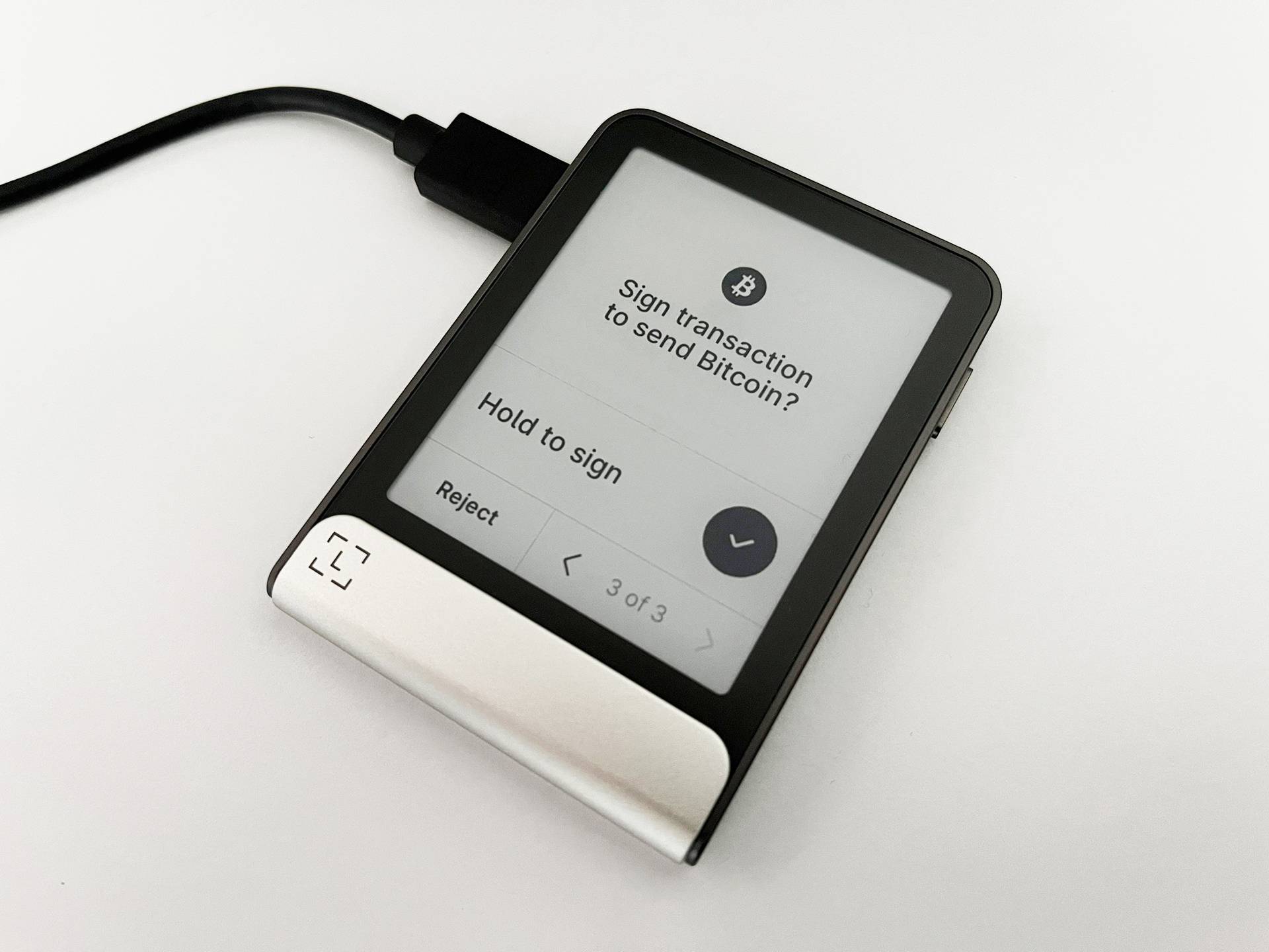 Ledger Flex vs Ledger Stax im Vergleich (Juli 2025)