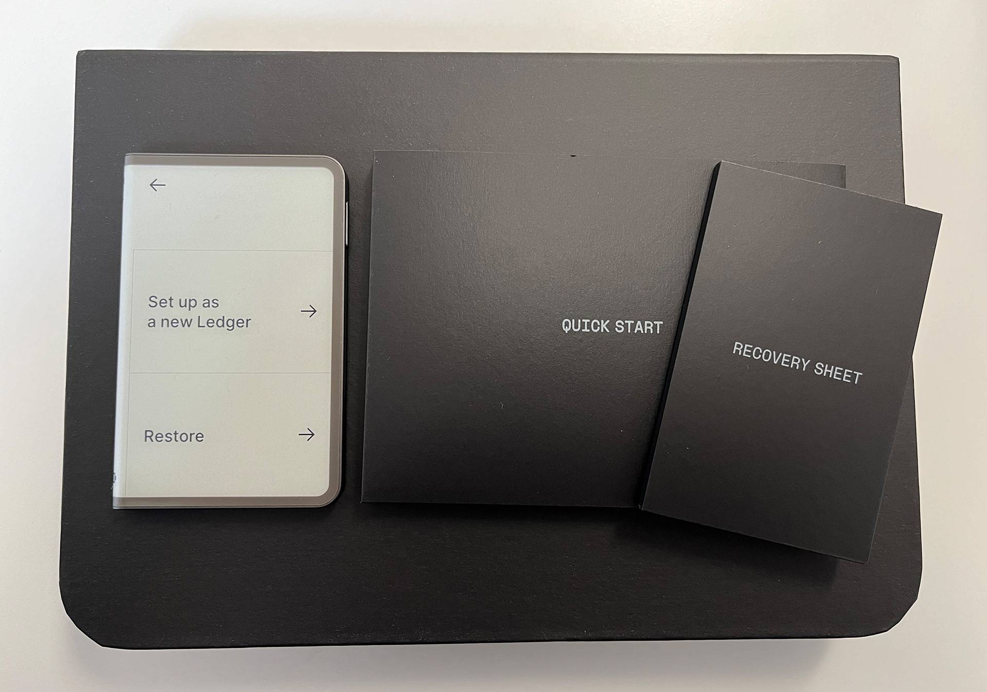 Ledger Flex vs Ledger Stax im Vergleich (Mai 2025)